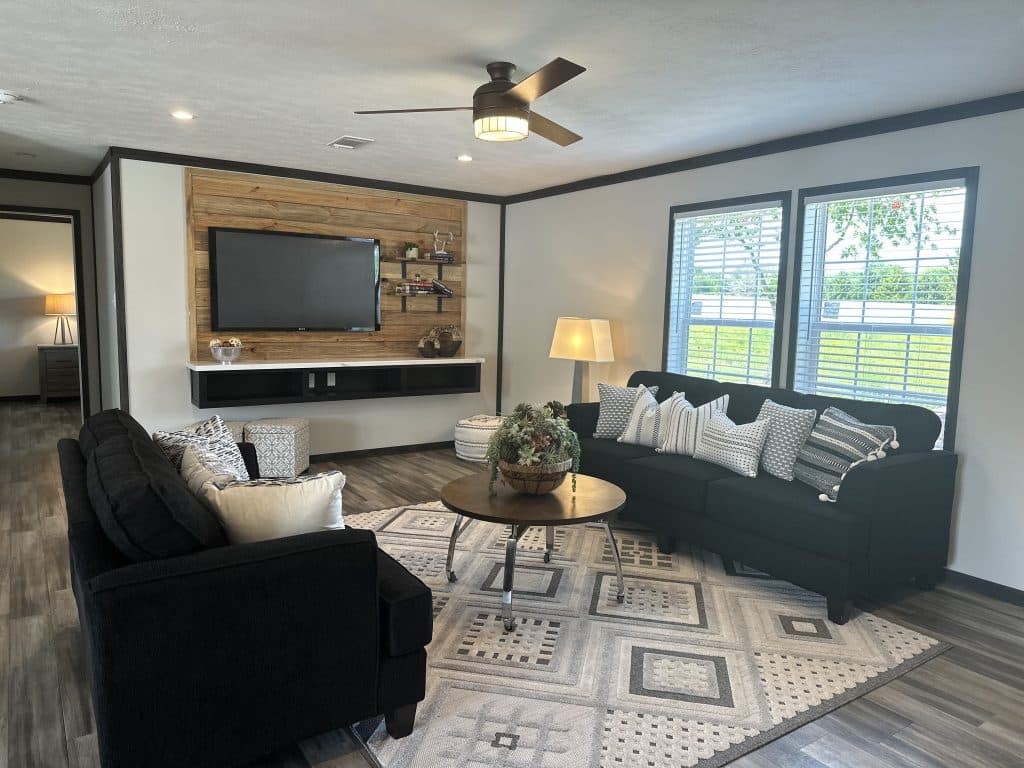 32 x 64 Champion Keystone, 3 Bed - Pioneer Manufactured Homes